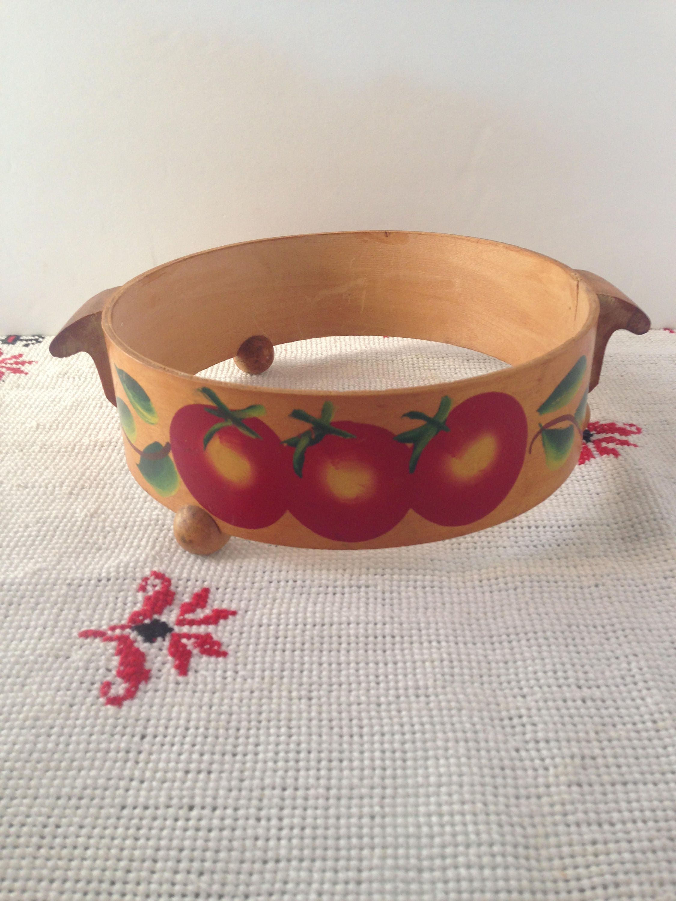 Vintage 1940's-50's Wood/wooden Tole Painted Round - Etsy