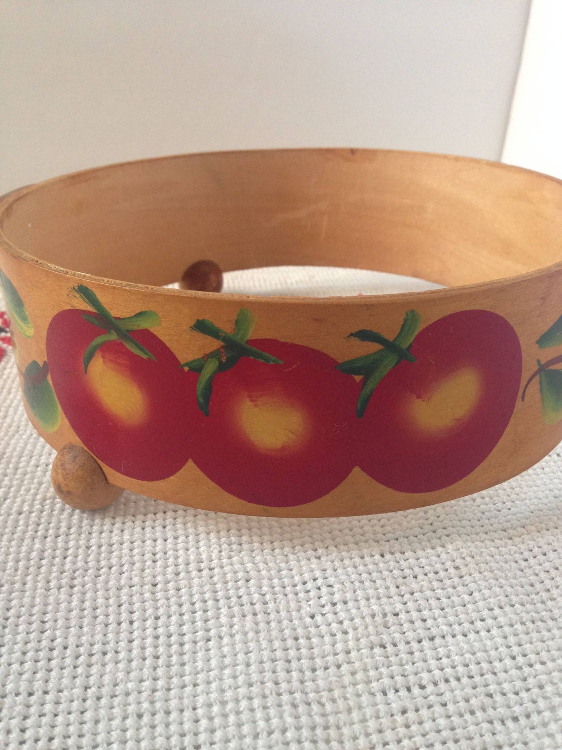 Vintage 1940's-50's Wood/wooden Tole Painted Round - Etsy