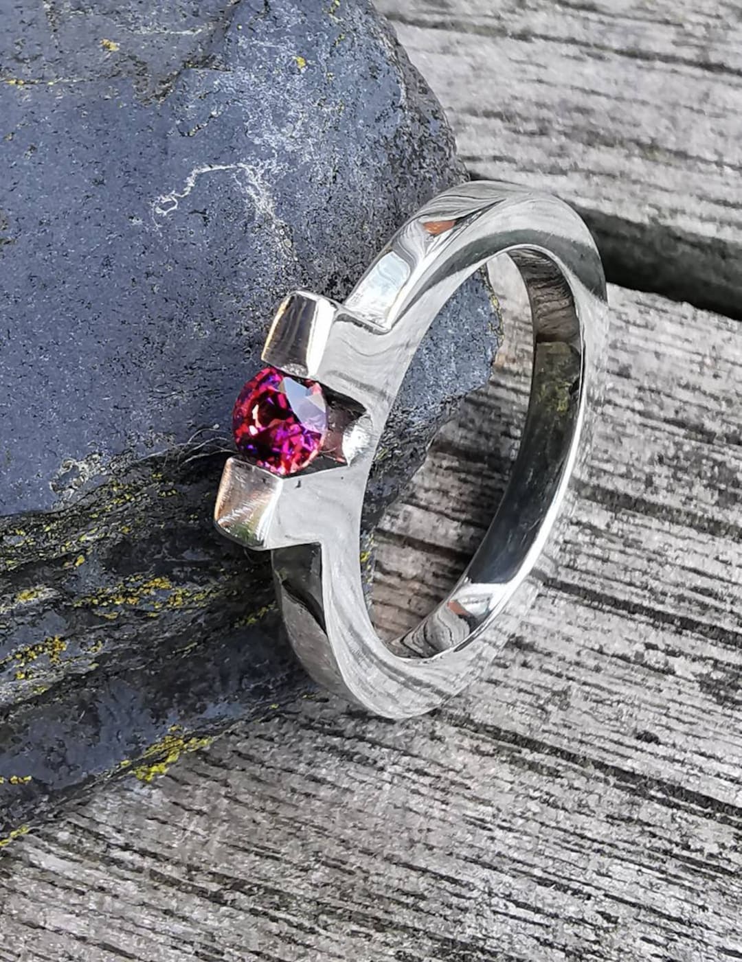 Stunning Contemporary Silver Ring With Semi-tension Fit Lab Created ...