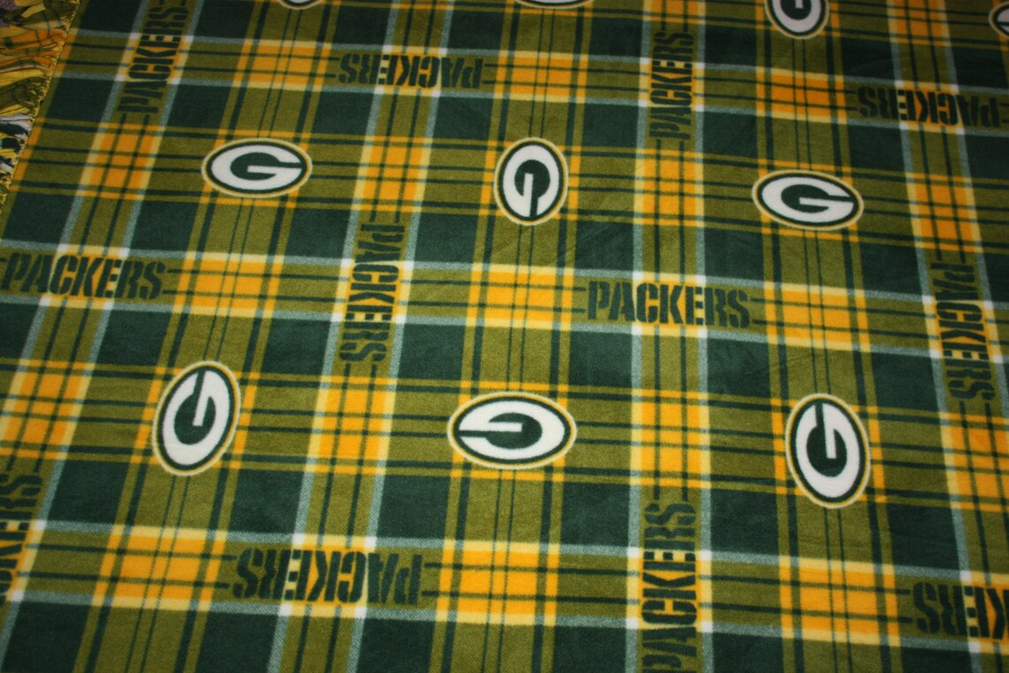 Green Bay Packers Double-thick Fleece Bedspread/blanket/throw - 67"x57 ...