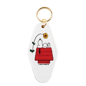 Three Potato Four X Peanuts® Snoopy Doghouse Flower Key Tag - Etsy