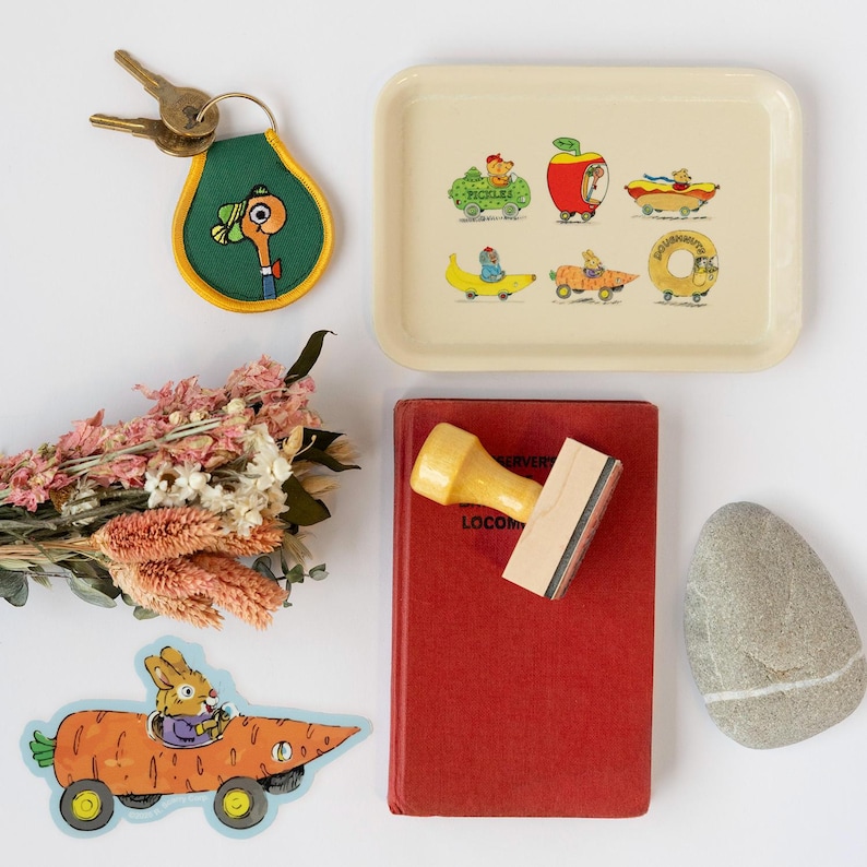 3P4 X Richard Scarry® - Lowly Worm Patch Keychain - Etsy