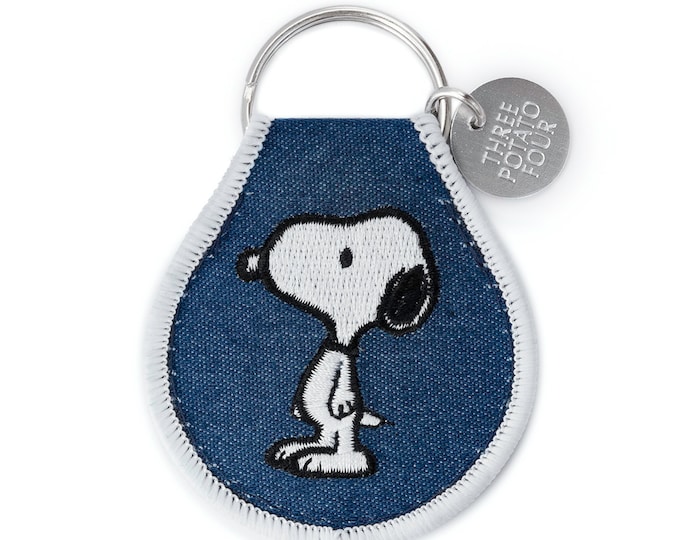 Three Potato Four X Peanuts® - Snoopy Classic Patch Keychain - Etsy