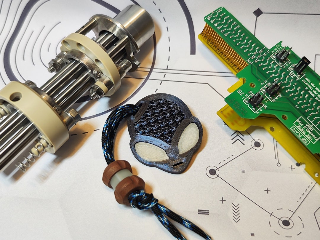 Pocket Alien - EDC Gear Fidget Toy - Deep Blue - Etsy