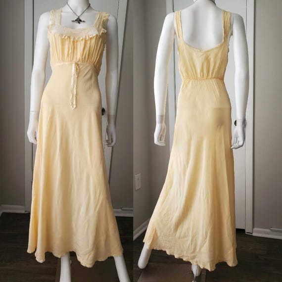 Vendome Vintage 40's Yellow Rayon Nightgown Maxi Dres… - Gem