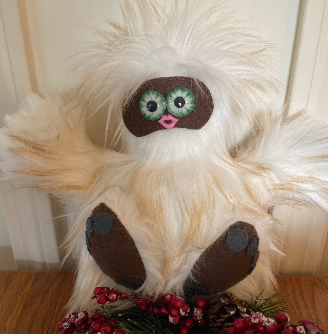 L’il Squatch’em, Green Eyed Sassy Sasquatch Furry Bigfoot Stuffed ...