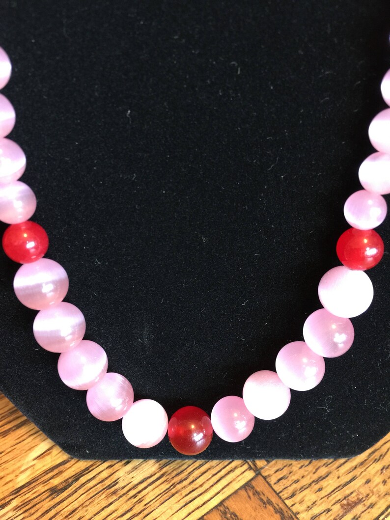 Semi Precious Cat's Eye Pink and Ruby Graded Necklace 20 Long - Etsy.de