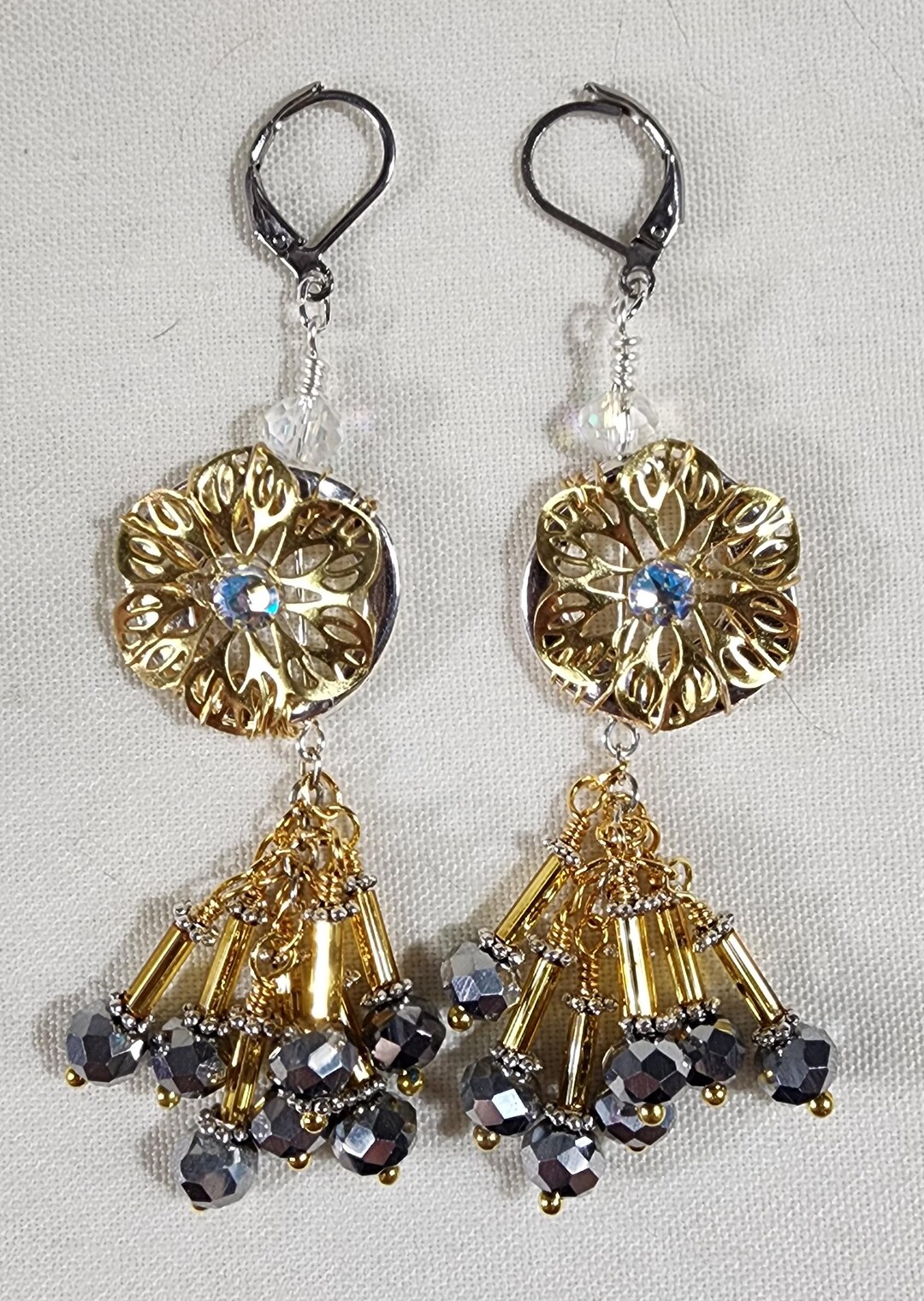Fun Trapped Flower Cha-cha Earrings Are a Mixture of Elegant and ...