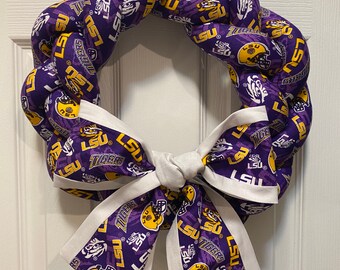 Louisiana State University Wreath - Etsy