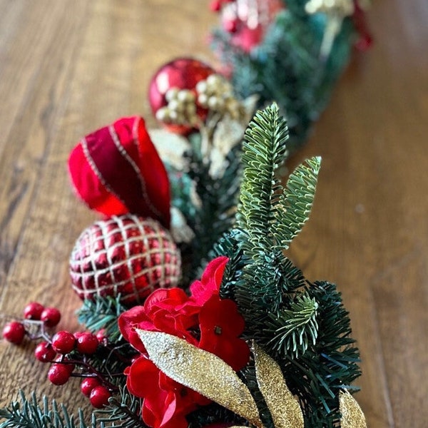 Gold Garland - Etsy
