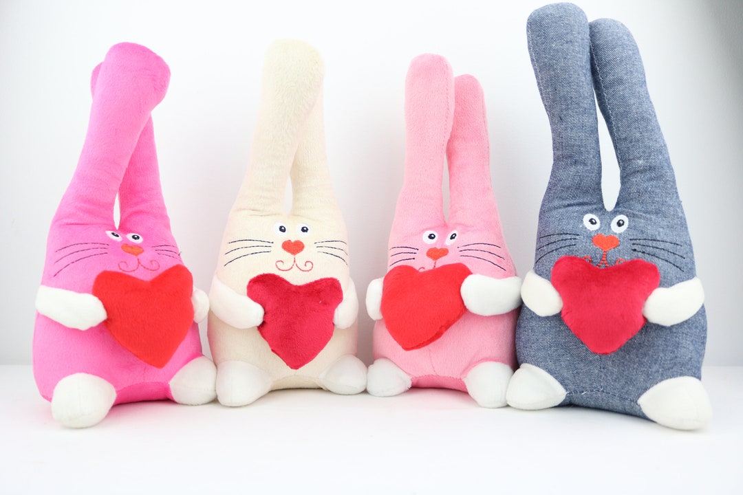 Bunny Rabbit Soft Toy Rabbit Plush Toy Red Heart Funny Plush Rabbit ...
