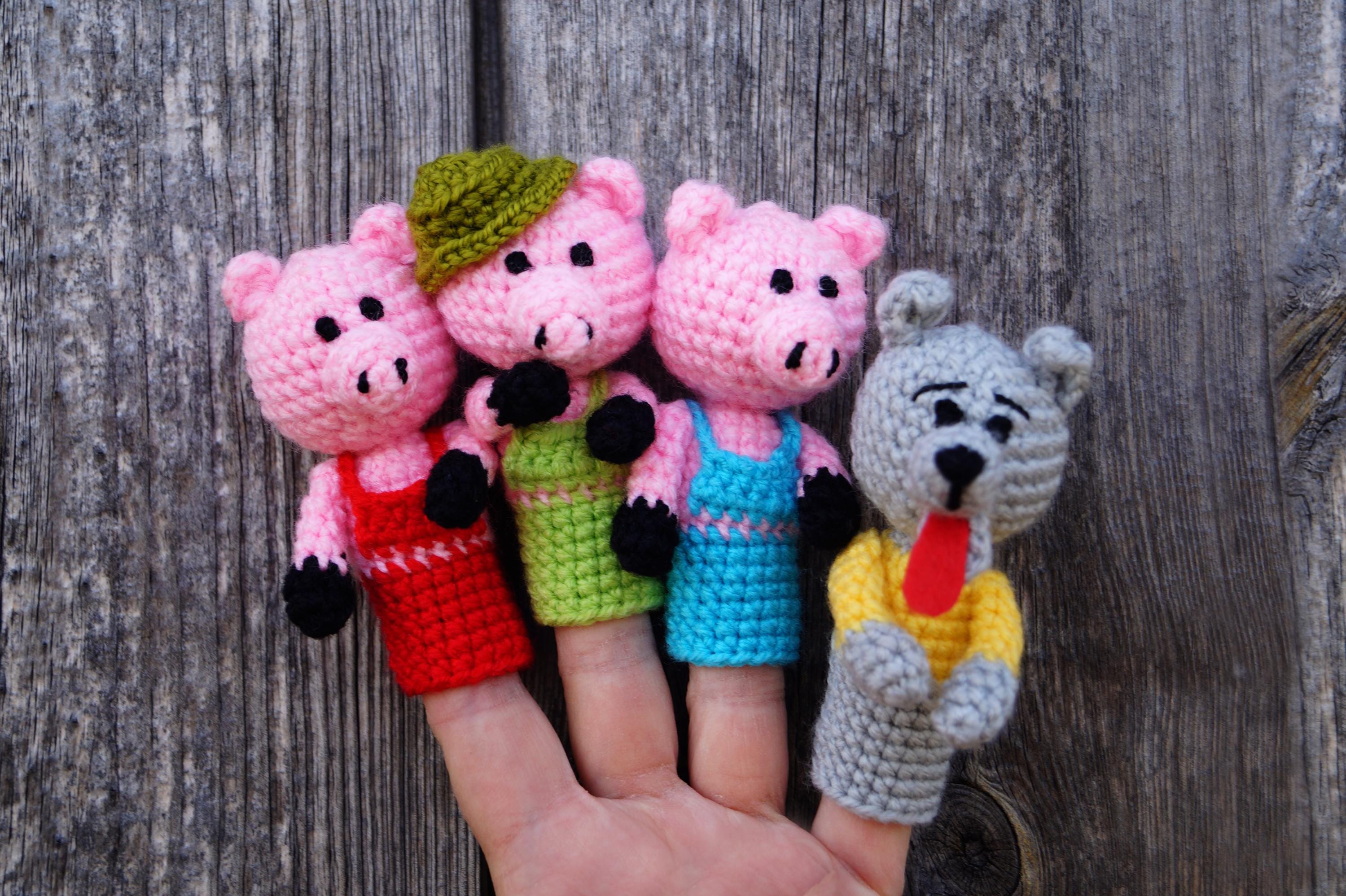 Three Little Pigs Finger Puppets: Fairytale Storytelling Set, Toddler ...