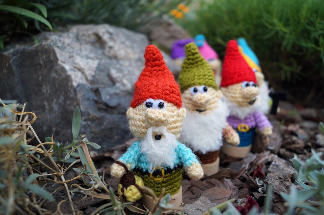 Gnome Finger Puppets, Snow White Puppet, Toys for Toddlers - Etsy