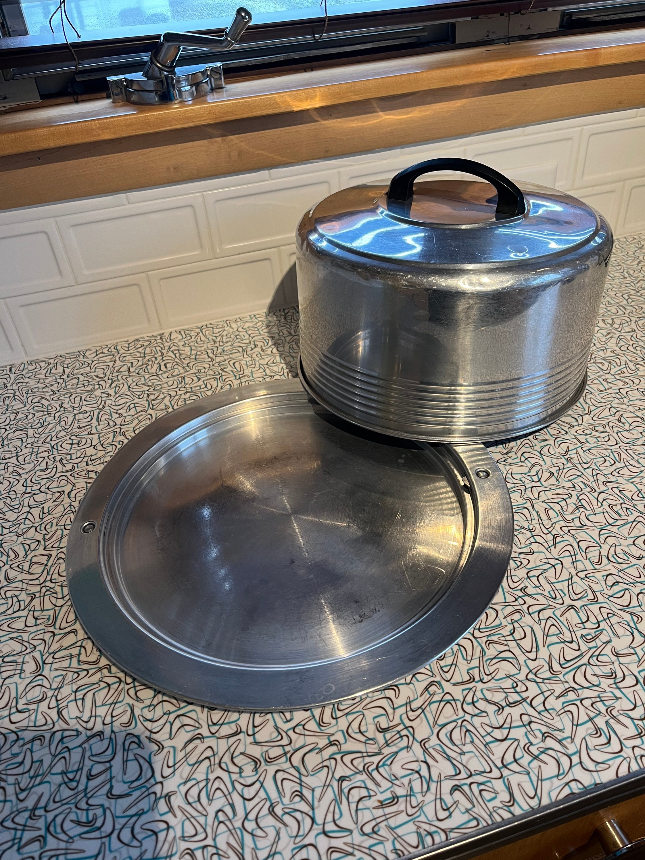 Vintage Aluminum Cake Carrier - Etsy Vintage Aluminum Cake Carrier - Etsy