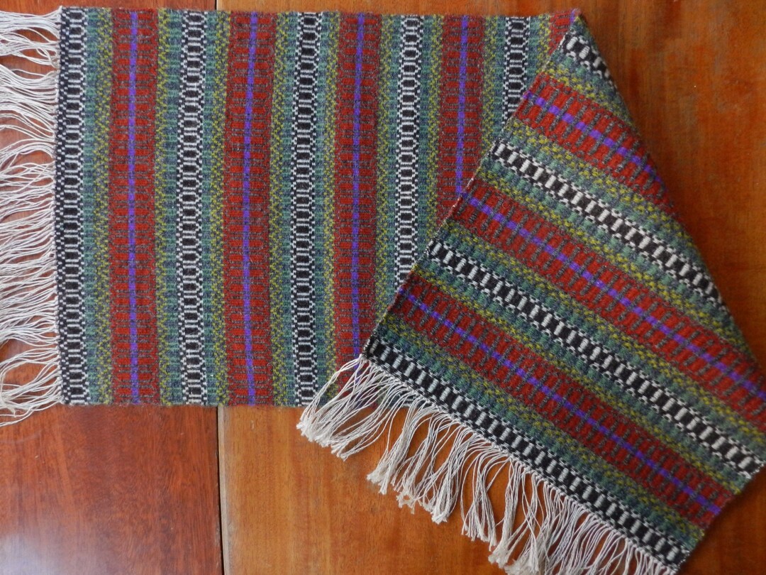Vintage Hand-woven Wool Table Runner / Handmade Swedish Rosengång ...
