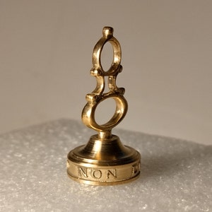 Wax Seal-keychain With the Family Coat of Arms, Family Crest on the ...