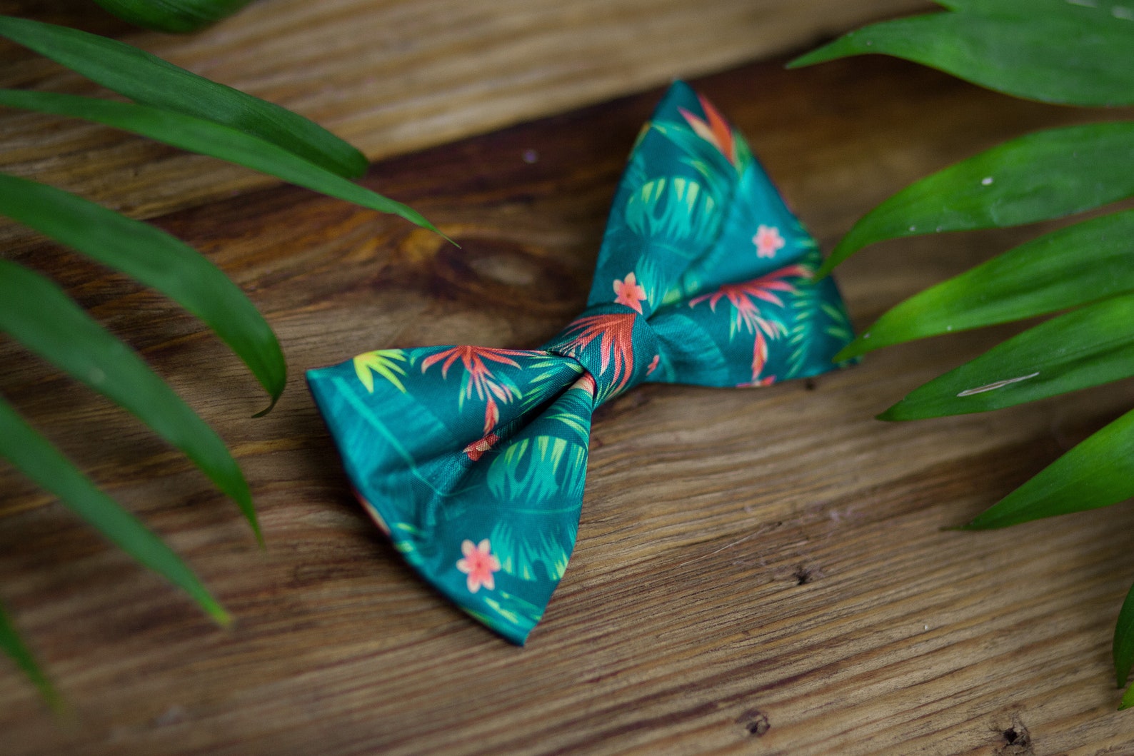 Tropical Bow Tie, Creative With Flowers and Leaves. Hawaiian Style ...