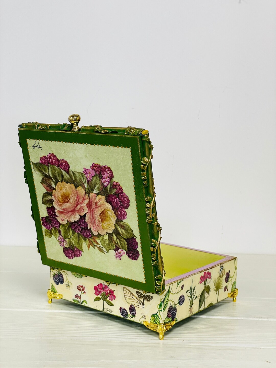 Box Raspberries and Woodland Flowers, Trinket Box, Desk Organisation ...