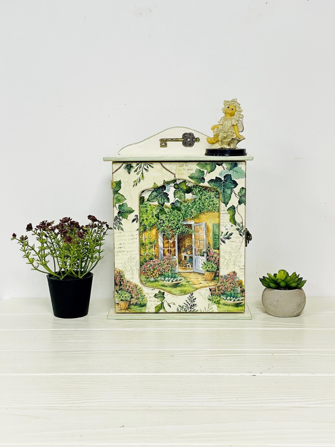 Wooden Key Organizer, Rustic Wall Cabinet, Green Key Box,key Cabinet ...