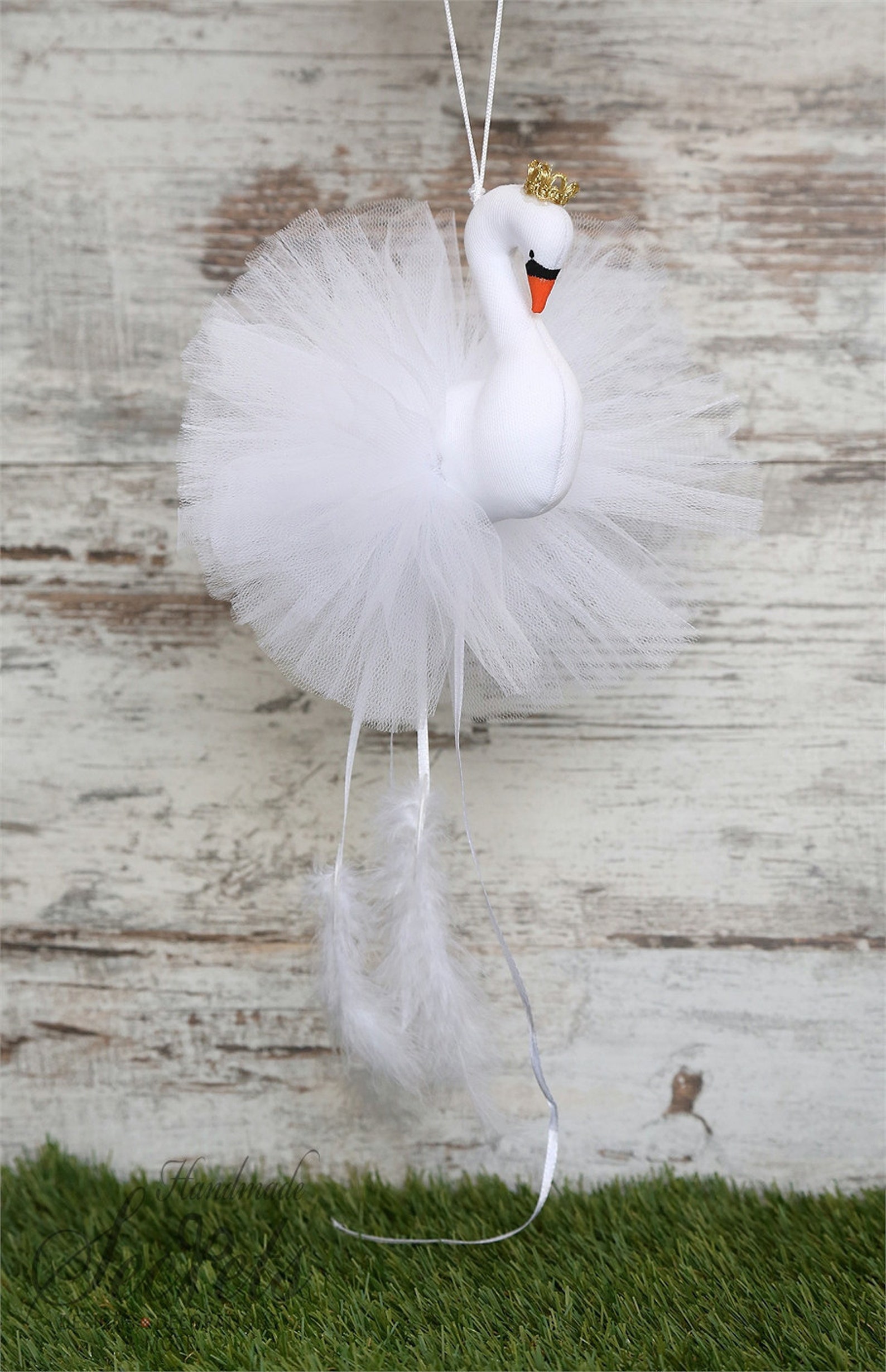 Swans, White Swans, Handmade Swans, Baby Room, Baby Girl, Baby Decor ...