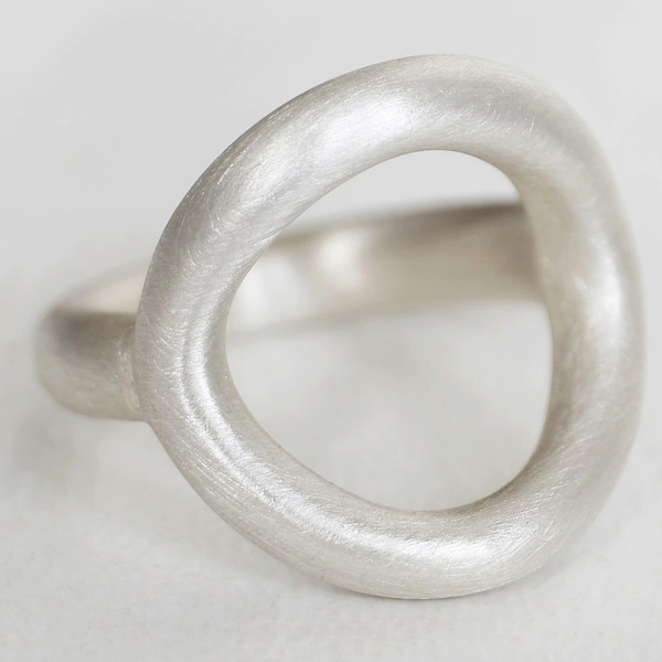Silver Circle Ring - Etsy