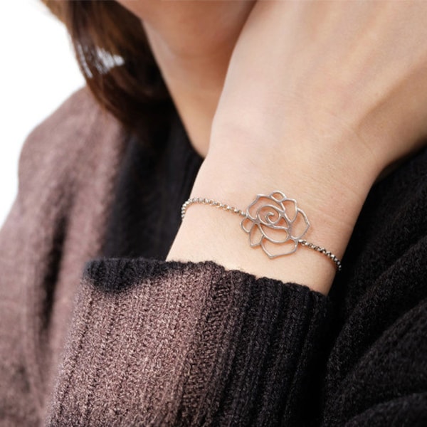 Rose Bracelet - Etsy