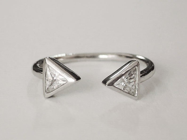 Triangle ring geometric ring triangle silver triangle ring | Etsy