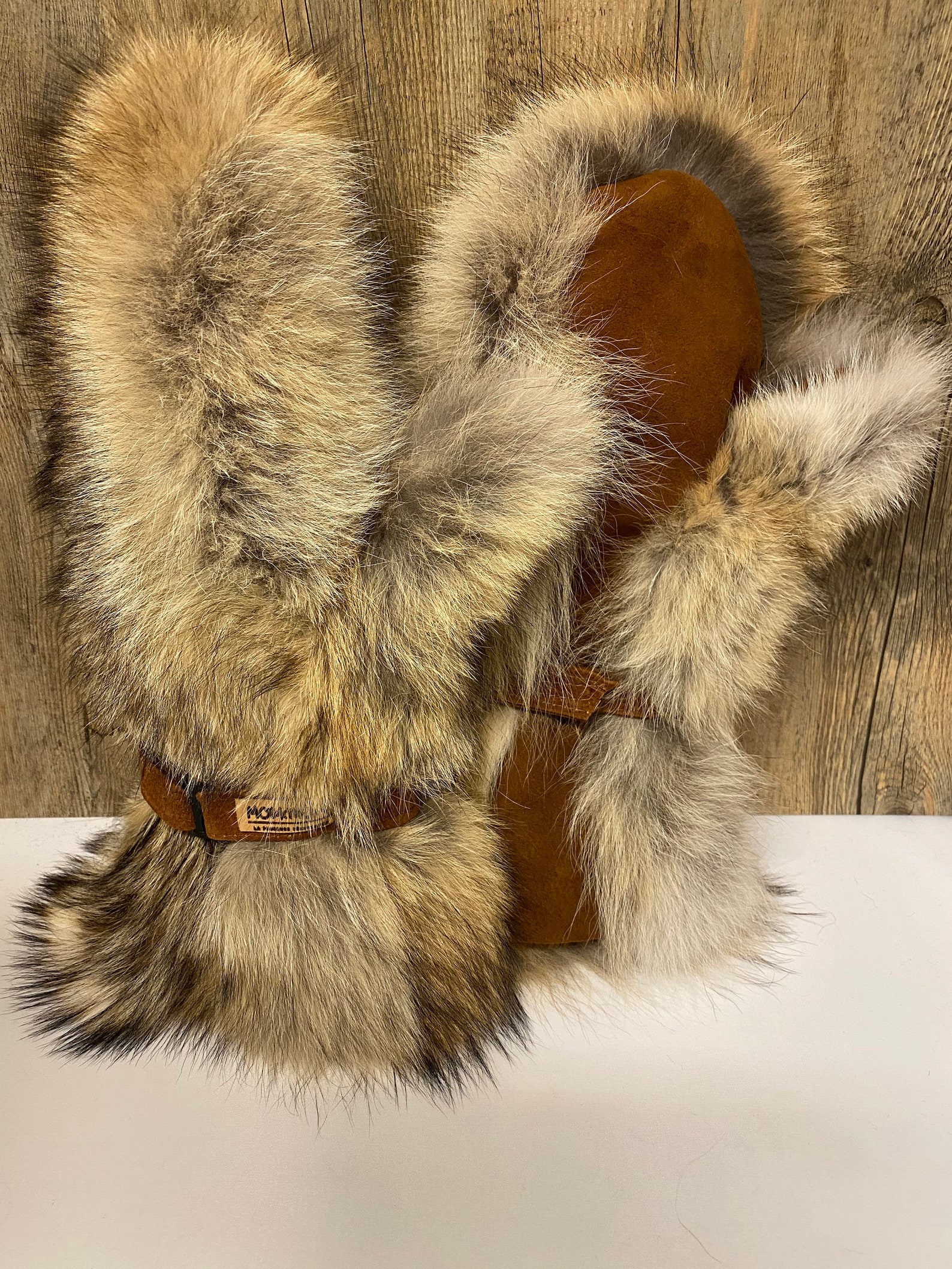 ALASKA MITTENS, Long Flared Mittens in Sheepskin With Suede Finish and ...