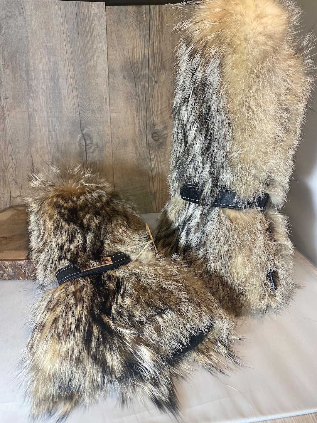 Long Mittens, UNGAVA Model, Genuine Recycled Fur, Leather Palms and ...