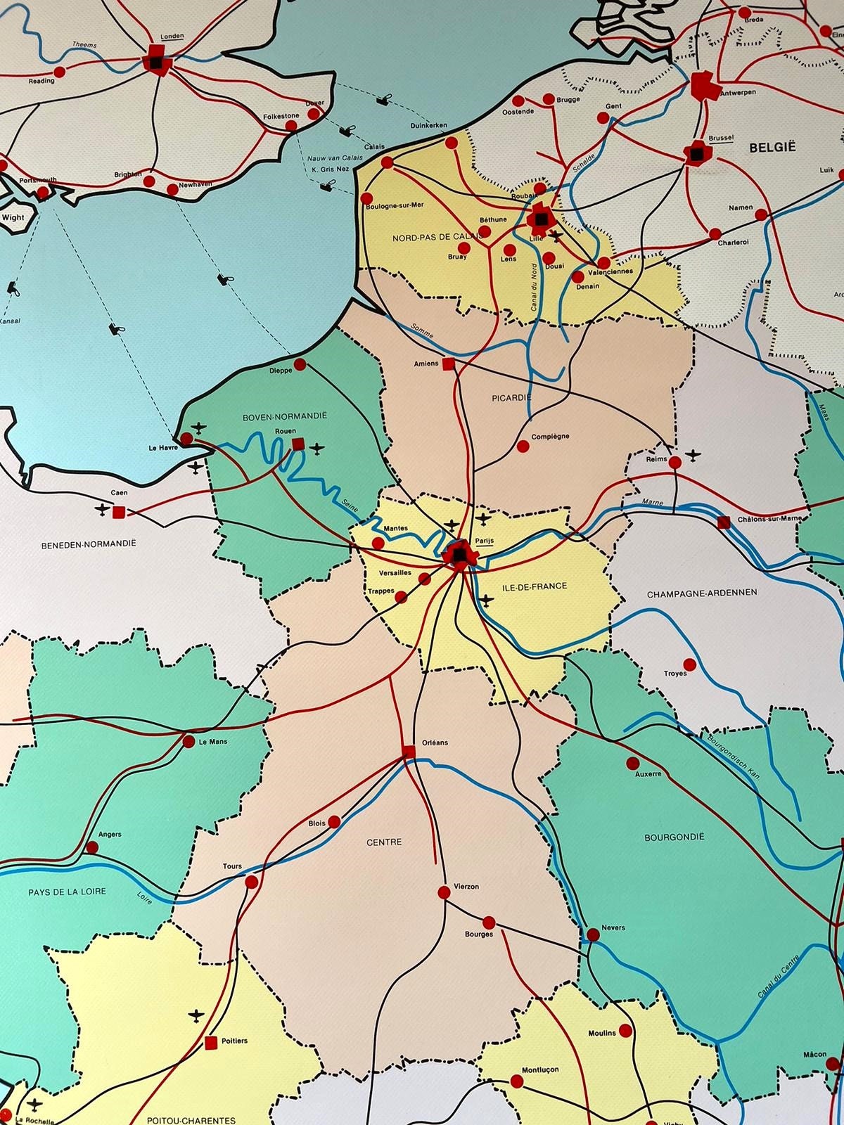 1992 Pull Down Chart La France France Teaching Aid Paris Chart French ...