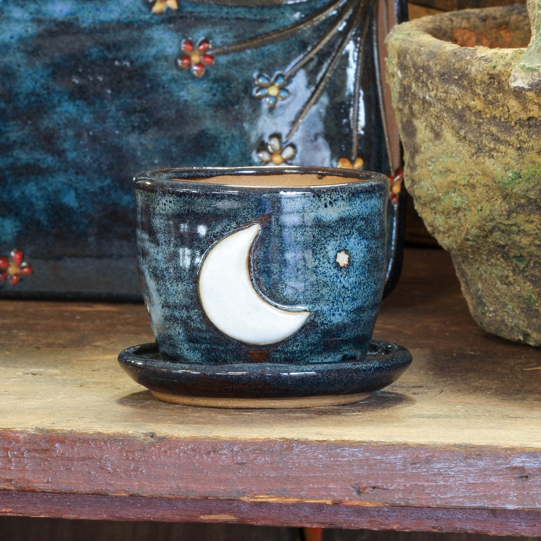 Crescent Moon Tiny Planter, Handmade Ceramic Crescent Moon Miniature ...
