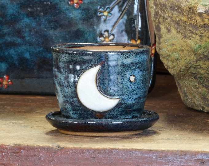 Crescent Moon Tiny Planter, Handmade Ceramic Crescent Moon Miniature ...