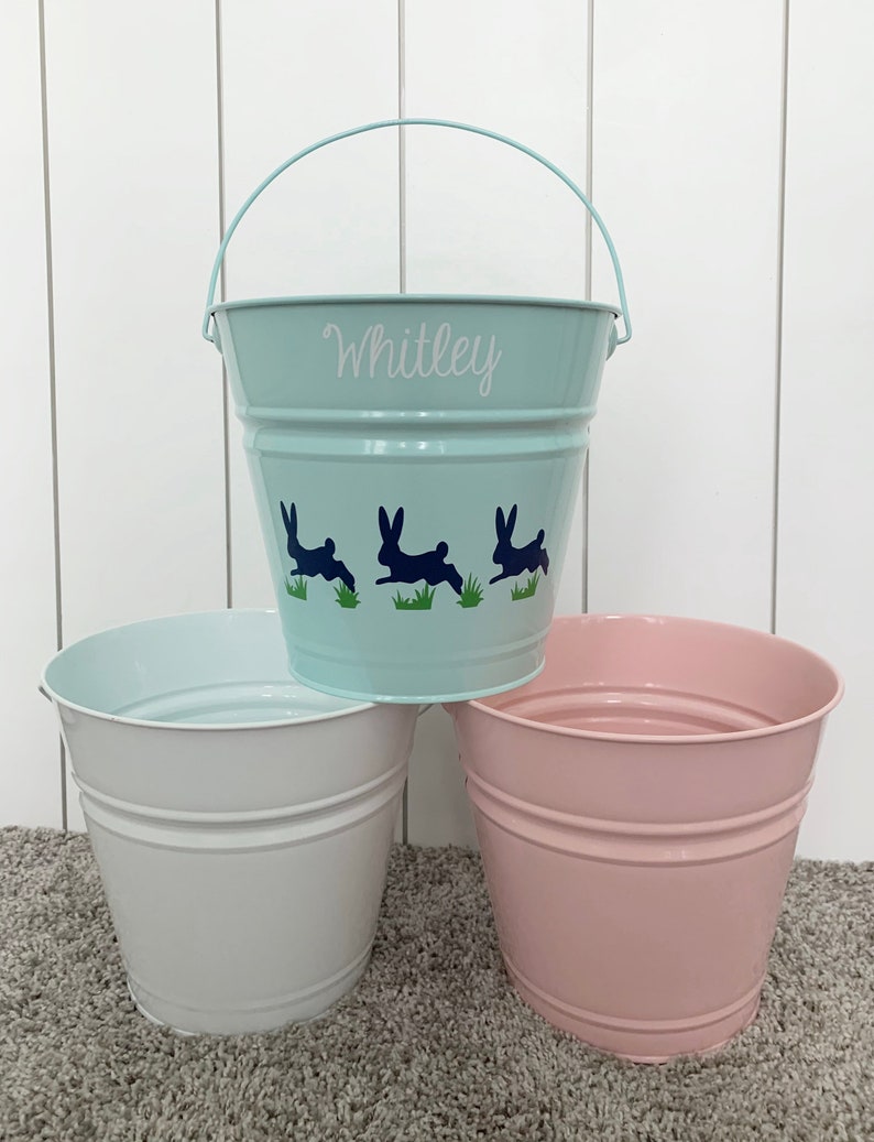 Personalized Easter Bucket // Easter Basket - Etsy