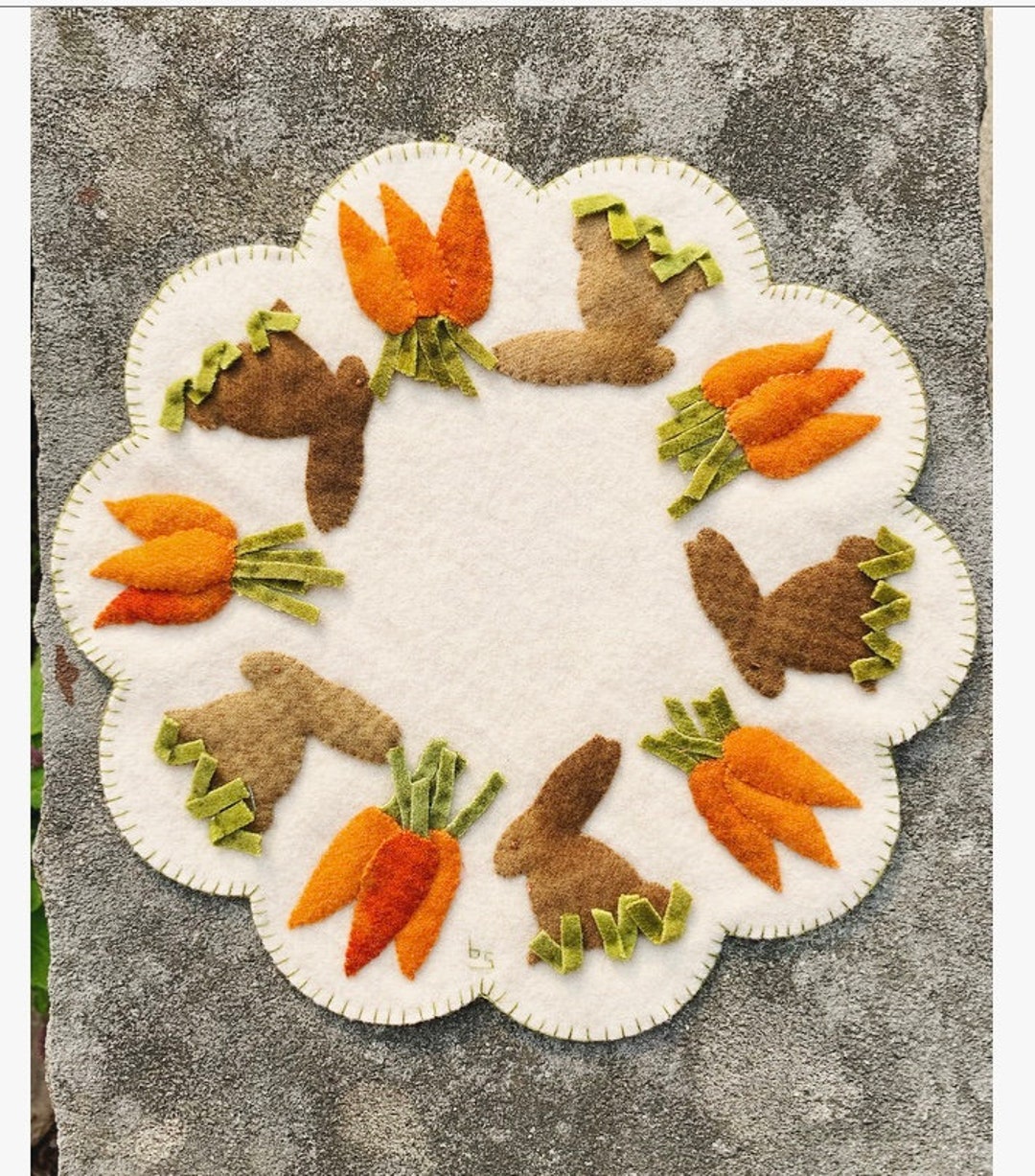 Bunnies and Carrots Wool Mat Kit - Etsy