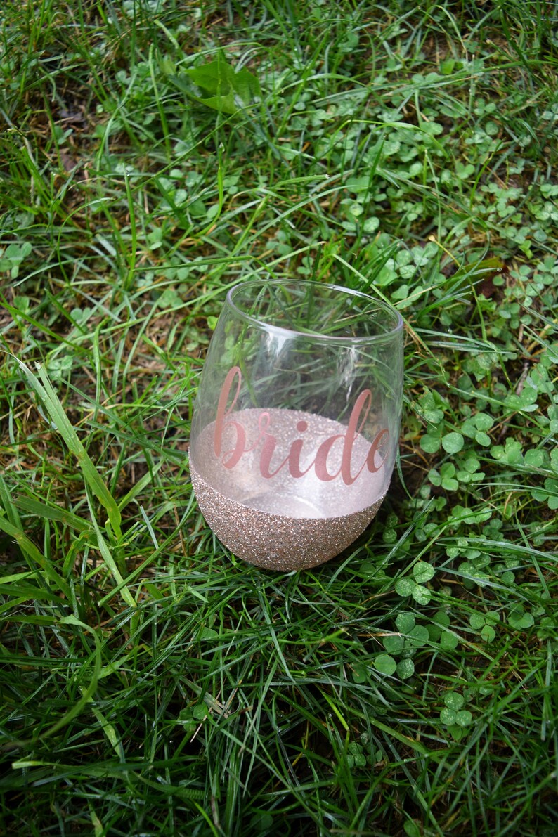 Glitter Wine Glass Bride Wine Glass Rose Gold Winebride to | Etsy