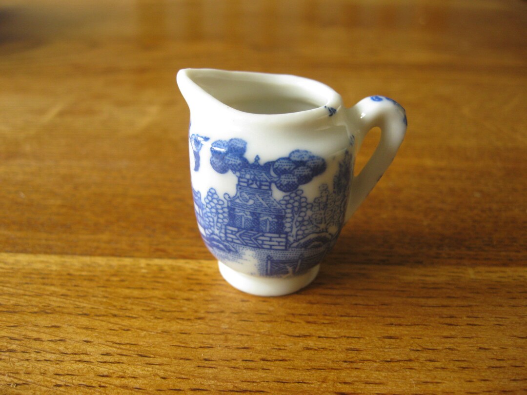Antique Vintage Doll House Dolly Tea Set Blue & White Willow Miniature ...