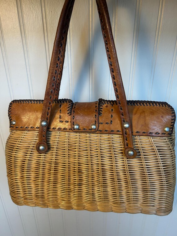 1950's or 60" Vintage Rattan Purse, leather handle & … - Gem