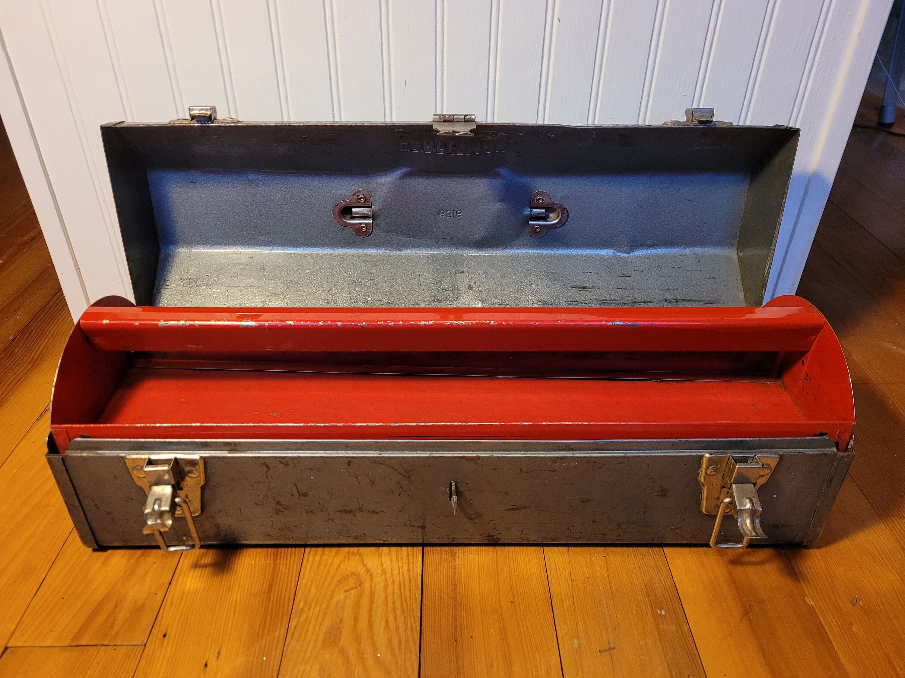 Vintage Craftsman 6516 Tombstone Metal Toolbox With Red Toolbox Tray ...