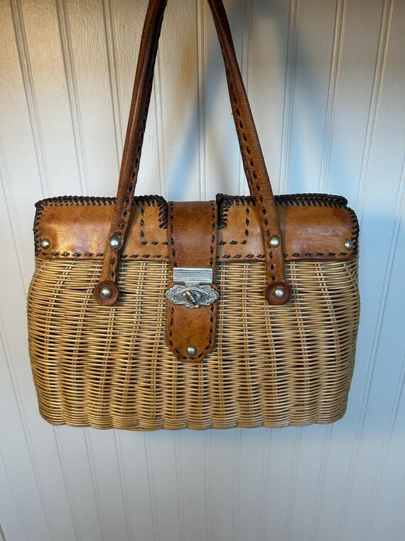 1950's or 60" Vintage Rattan Purse, leather handle & … - Gem
