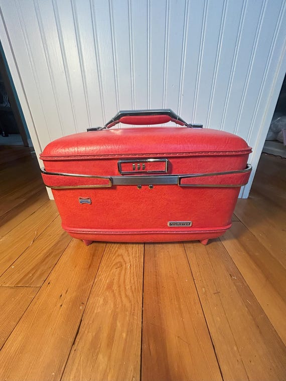 RARE American Tourister Train case with side latches,… - Gem