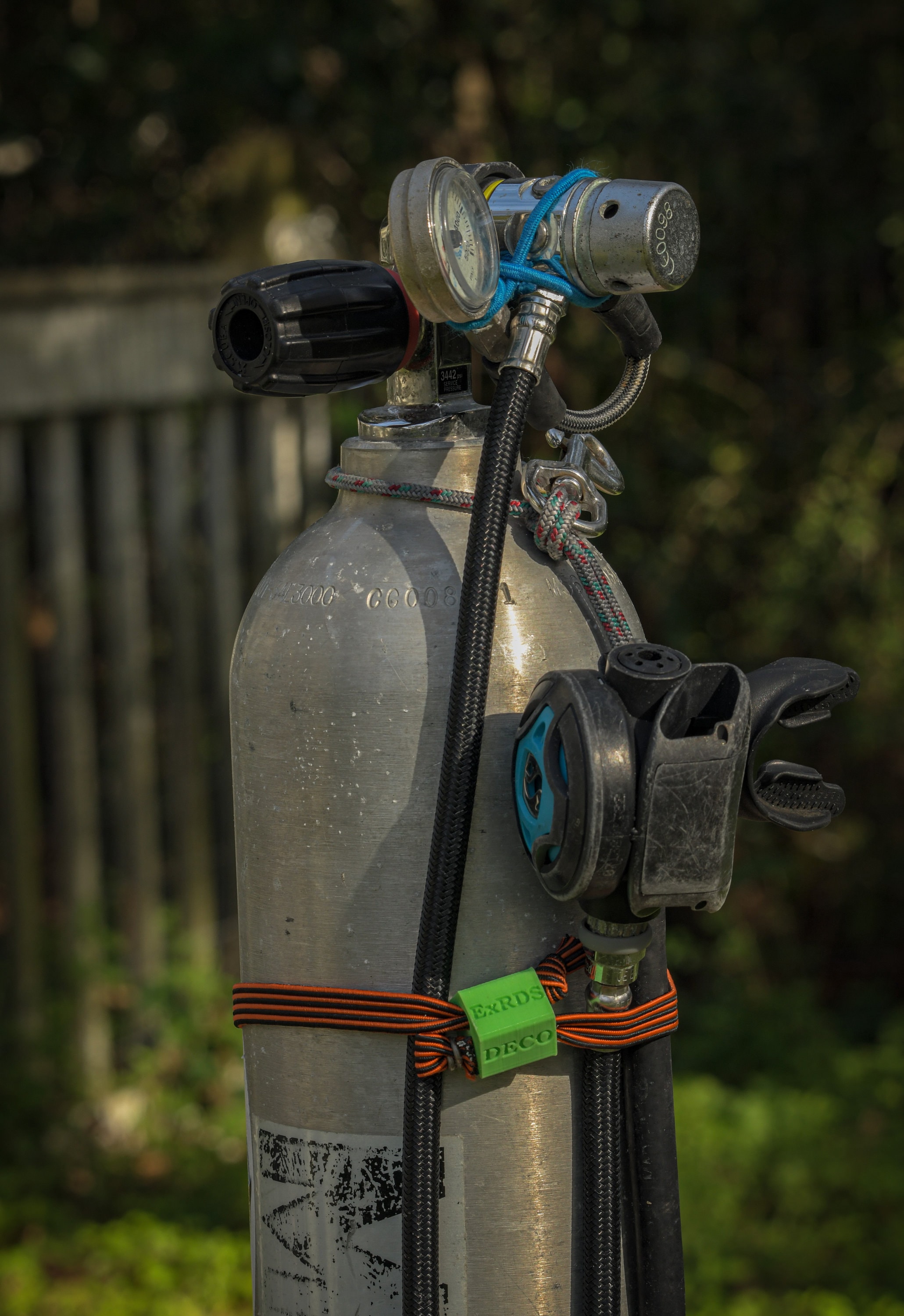 Scuba Regulator Hose Retainer for Decompression Tanks - Etsy