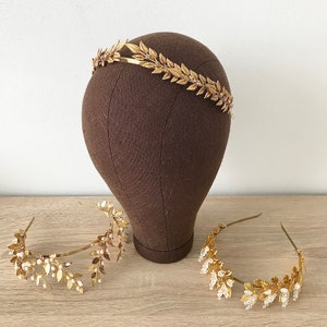 Mini Tiara Gold, Bridal Tiara, Wedding Headpiece Leaves, Simple Laurel ...