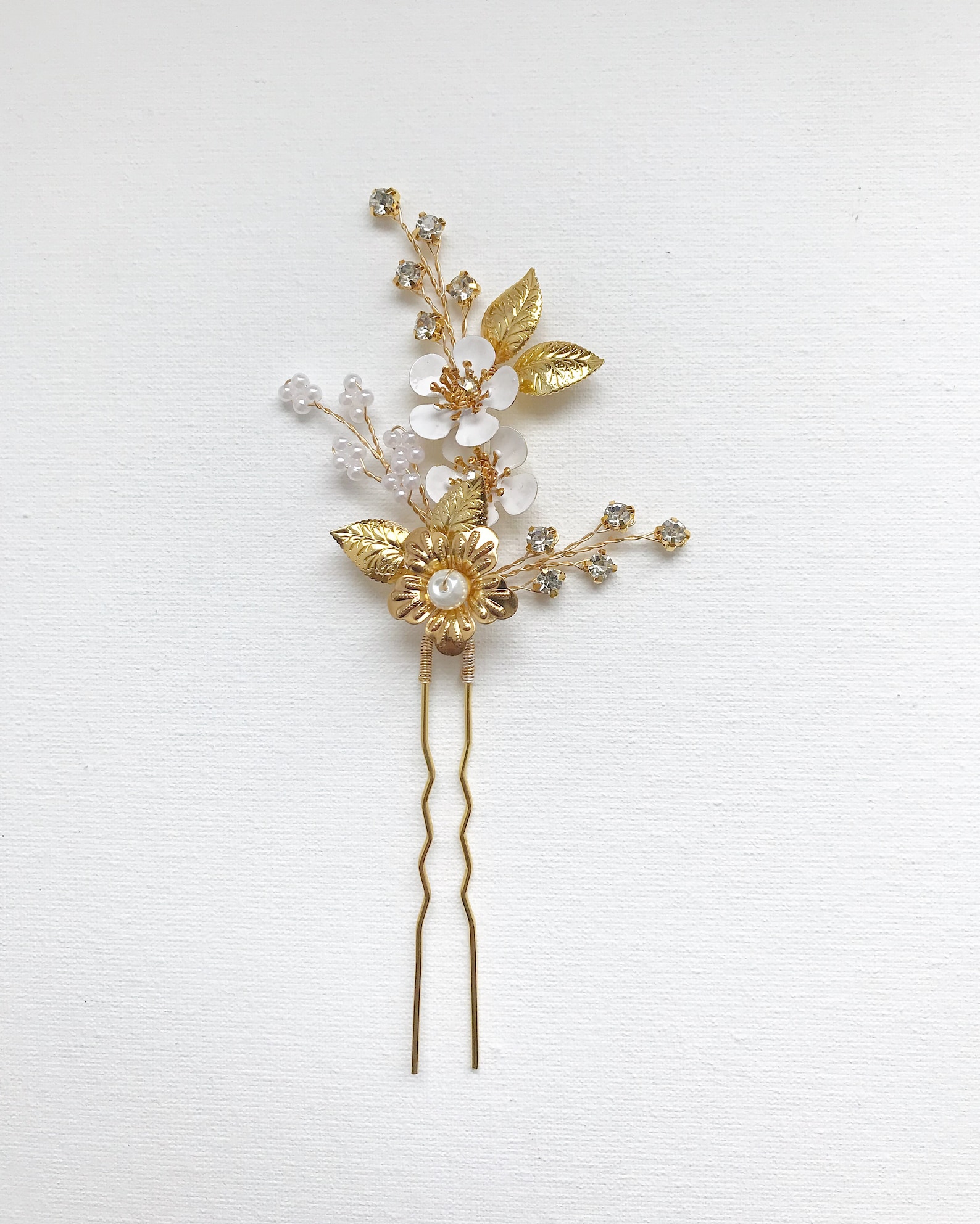 Small Gold Wedding Hair Pin With Flowers and Rhinestone Bridal - Etsy