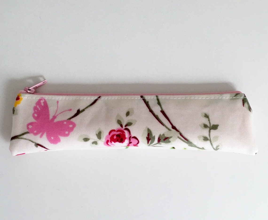 Slim Oilcloth Pencil Case Floral Pencil Case / Shabby Chic | Etsy