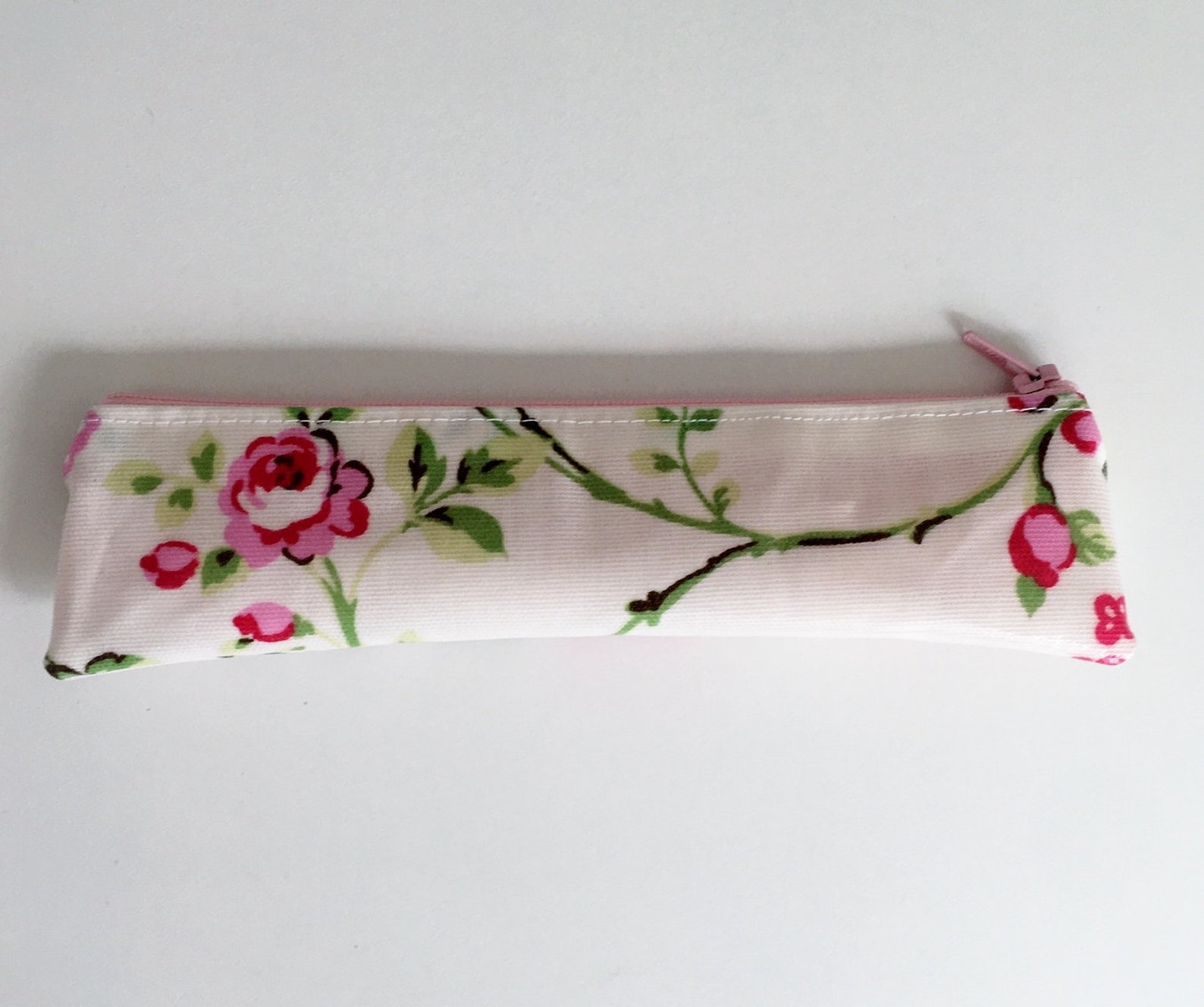 Slim Oilcloth Pencil Case Floral Pencil Case / Shabby Chic | Etsy