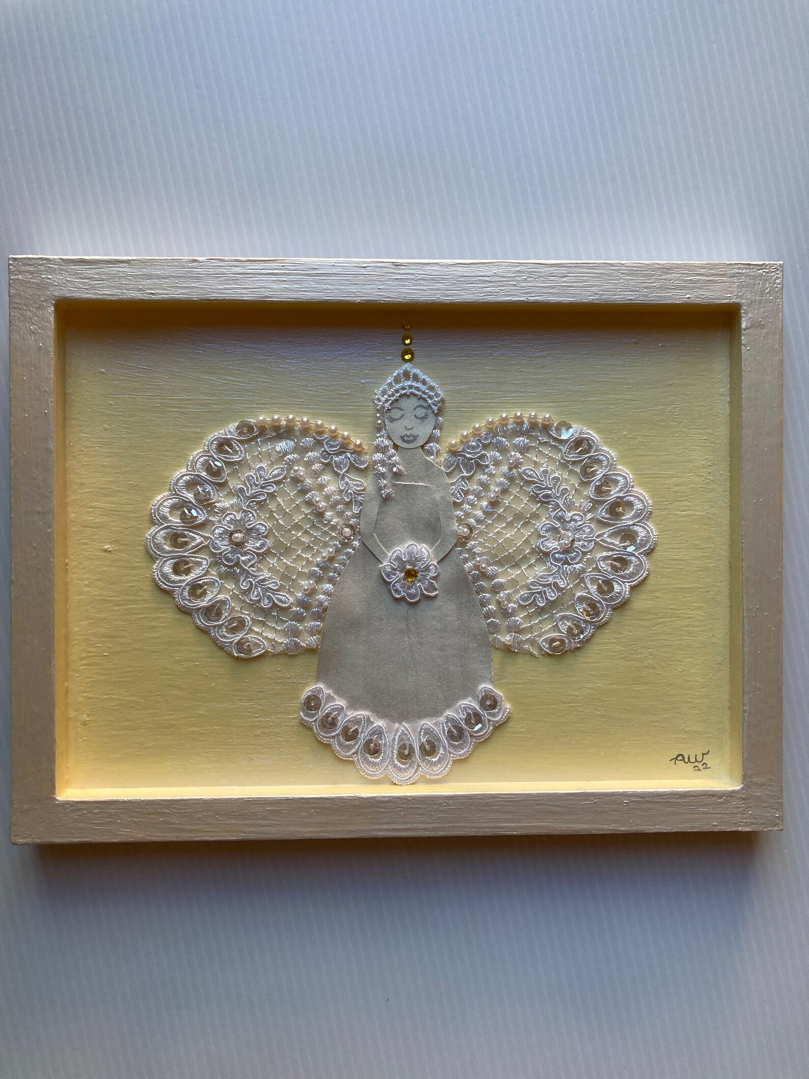 Only One! Ready-to-hang Exquisite Angel FREE SHIPPING - Etsy