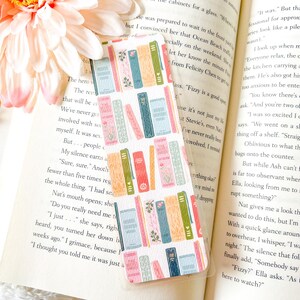 Summer Bookshelf Bookmark | Summer Bookmark | Gift for Reader | Flowers ...