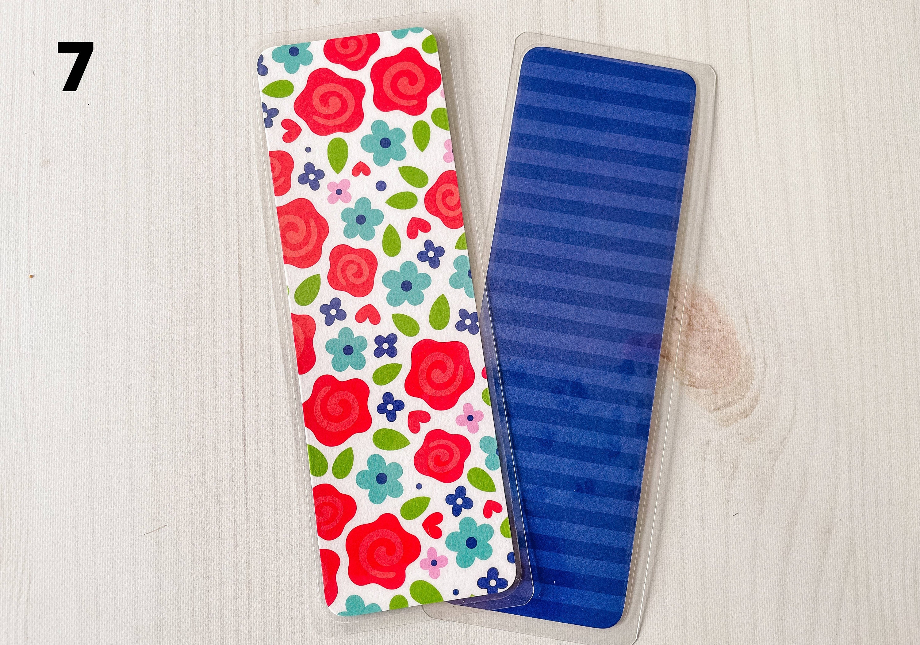 French Kiss Valentine's Day Bookmarks - Etsy