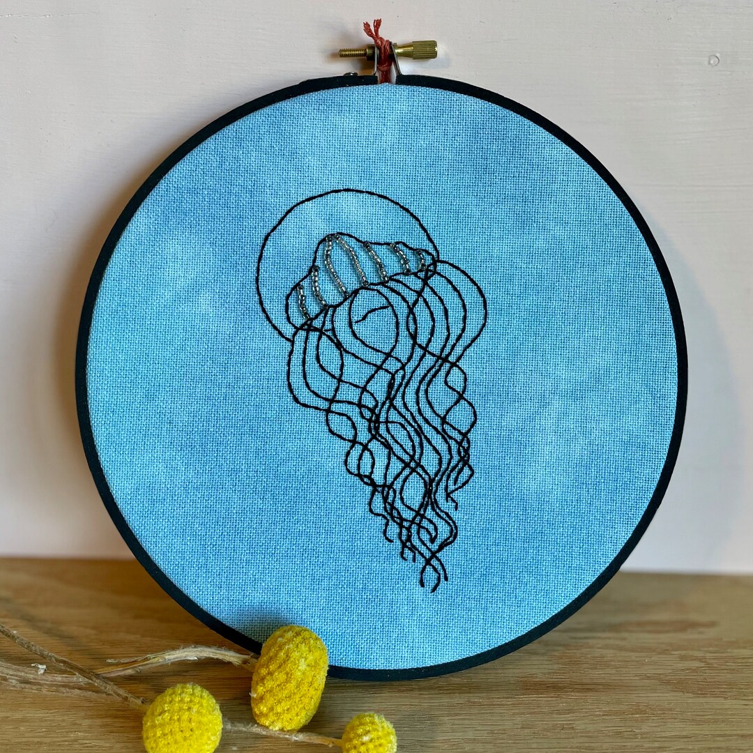 Jellyfish Embroidery Beaded Hand Embroidery Underwater Needlepoint ...