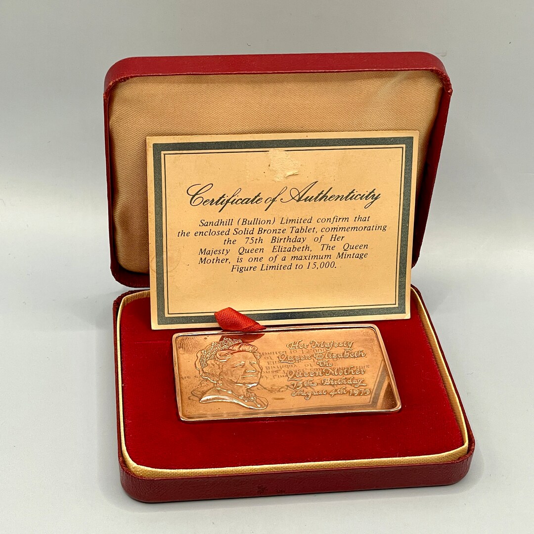 Queen Elizabeth 75th Birthday Solid Bronze Tablet - Etsy